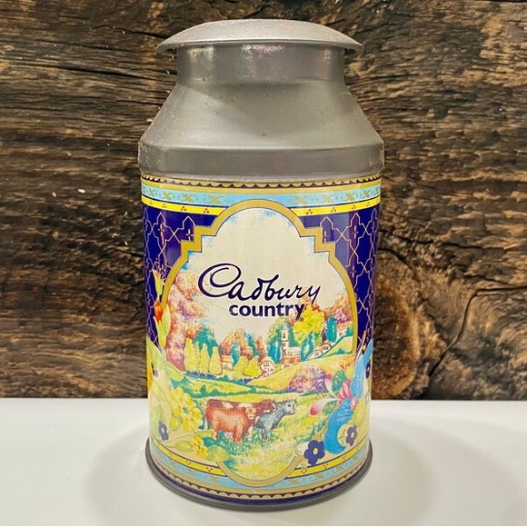 Cadburry | Storage & Organization | Vintage Cadbury Country Candy Tin ...